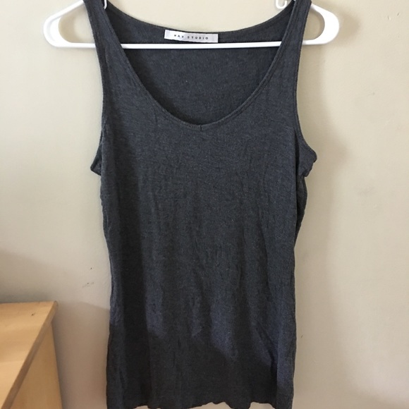 Tops | Cute Grey Tank | Poshmark